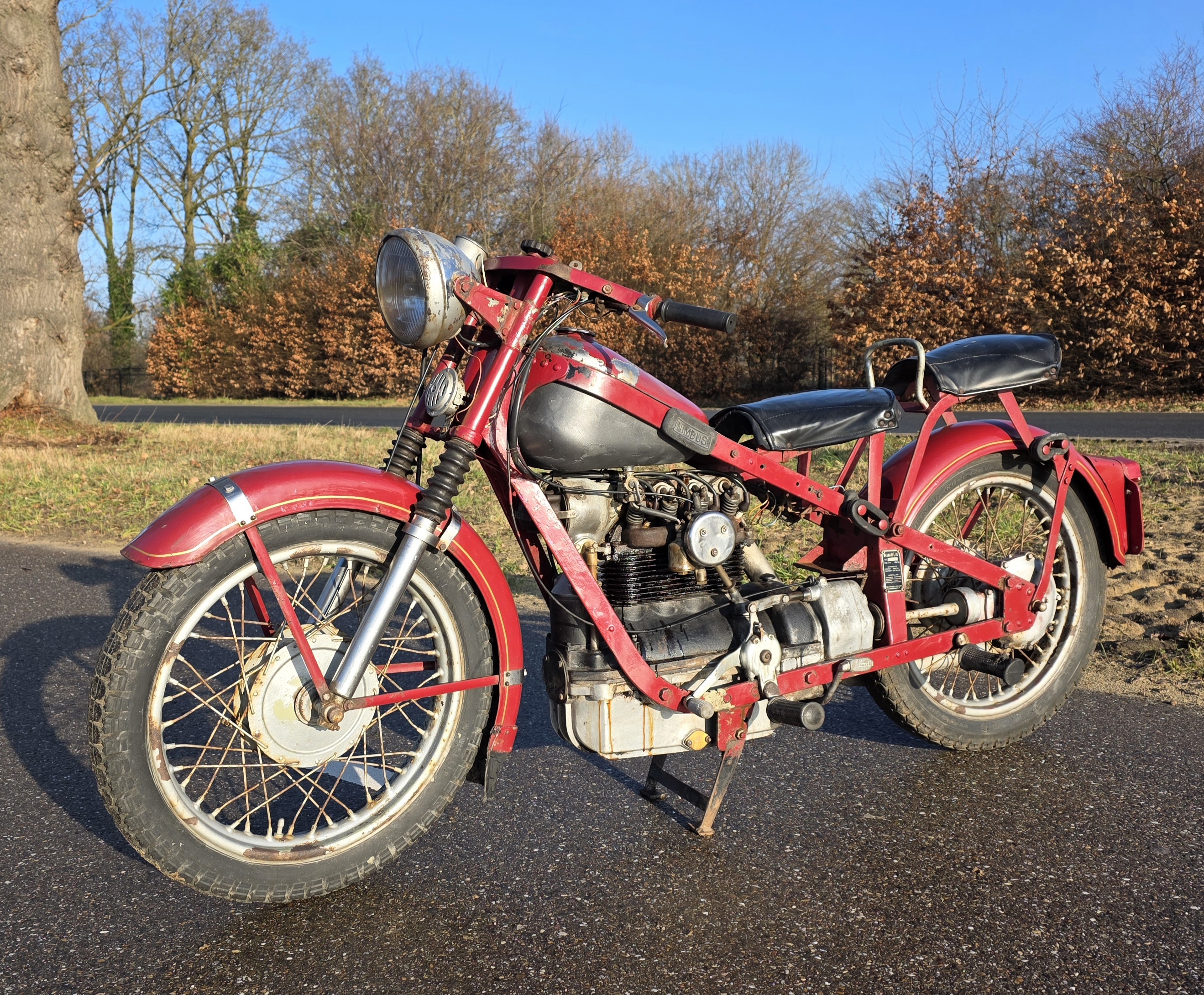 Ultimate Barnfind Nimbus 750cc fourcilinder 1949 | Dutch Lion Motorbikes